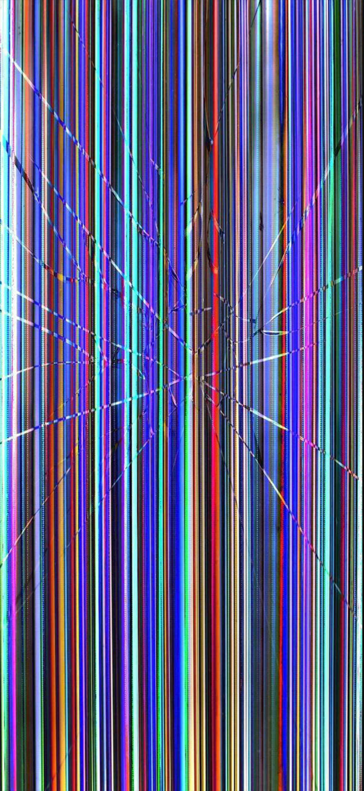 24 Broken Cracked Screen Wallpapers For iPhone, iPad or Tablets